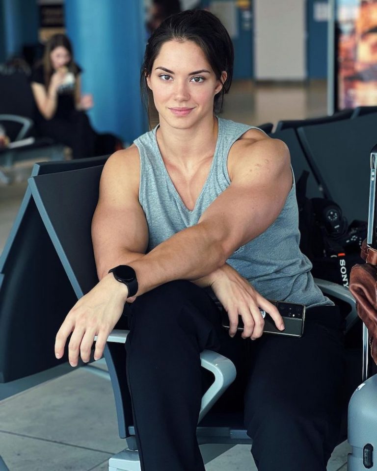 Everything About Vladislava Galagan - Kendall Jenner Of Bodybuilder ...